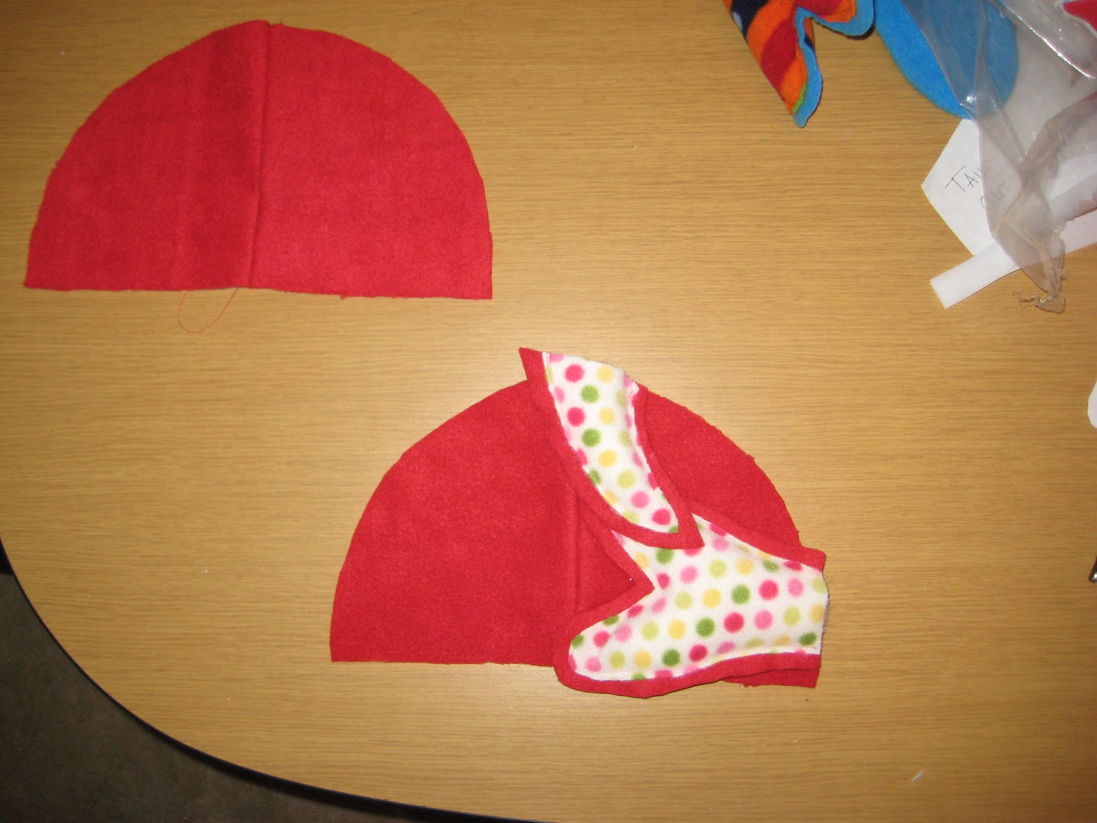 Lilybug Designs: Fish Hat Tutorial