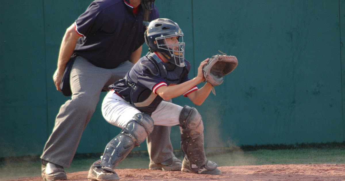 STATS DAD: Youth Baseball: Catching Every Pitch Counts with Runners On