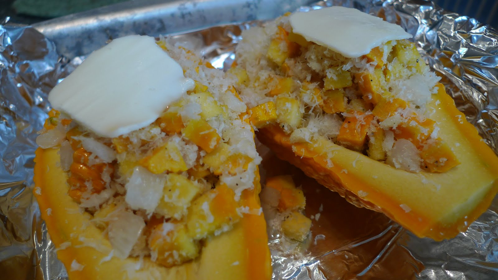 siriously delicious: Stuffed Crooked Neck Squash