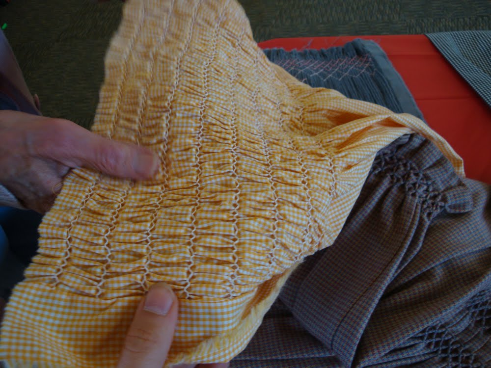 Modern Smocking - - - - - - - - - - - - - -: Smocking Class Examples