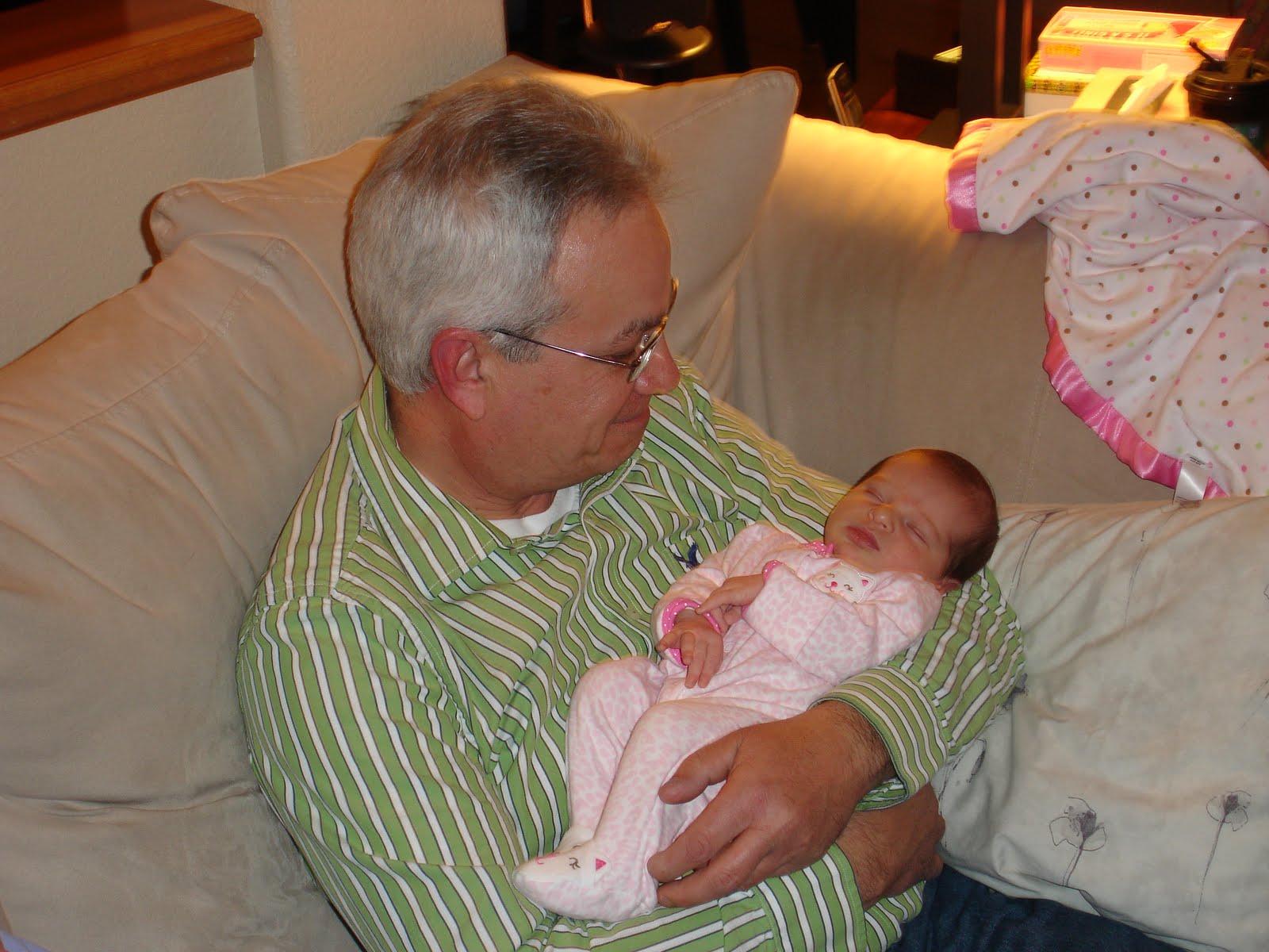Ella & Ethan ~ The Blaha Family Blog: I gave birth to Tim Jr.