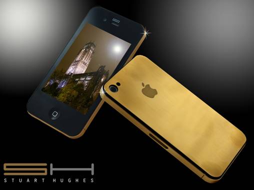 EMM (pronounced EdoubleM): Stuart Hughes iPhone 4 in 24 kt. Gold