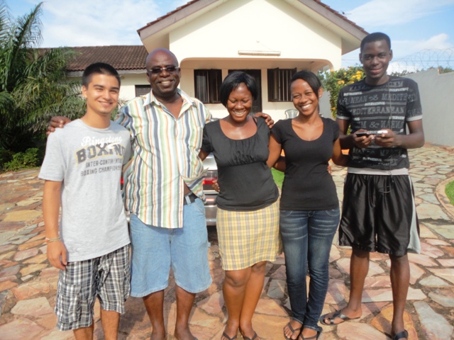 A Tiger in Ghana: Ghanaian Family - Kumi