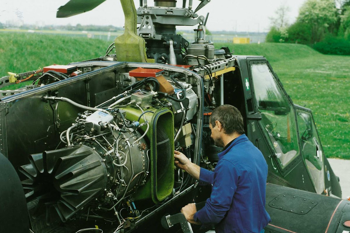 COMRADES: Eurocopter Tiger ( EC 665 )