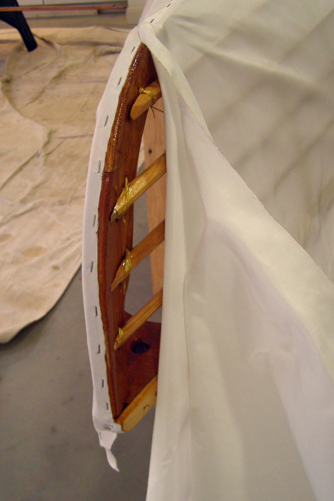Sarum Skin-boat How-to: Skinning the boats