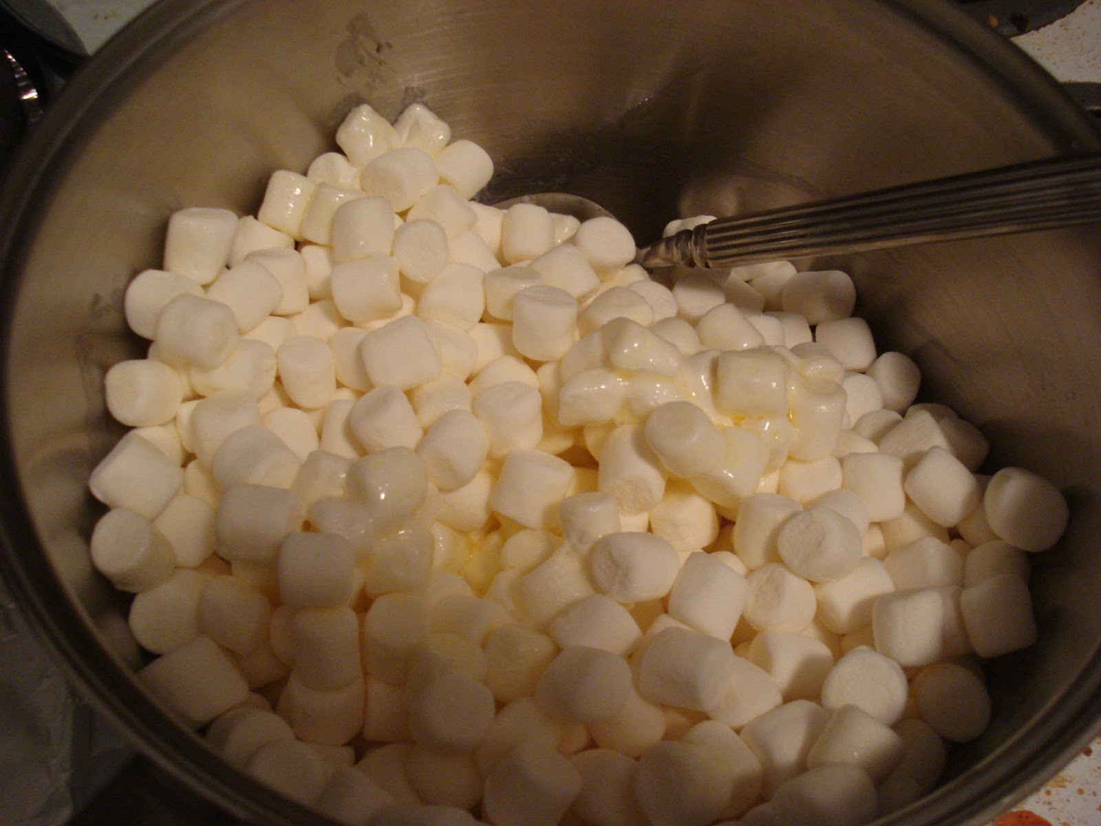 Sandy's Station: Marshmallow Crispy Squares recipe