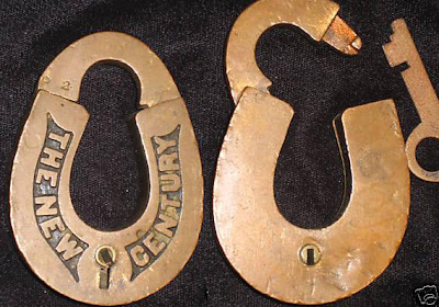 facts around us: Unique Vintage Keys & Locks | knobs knockers door handles