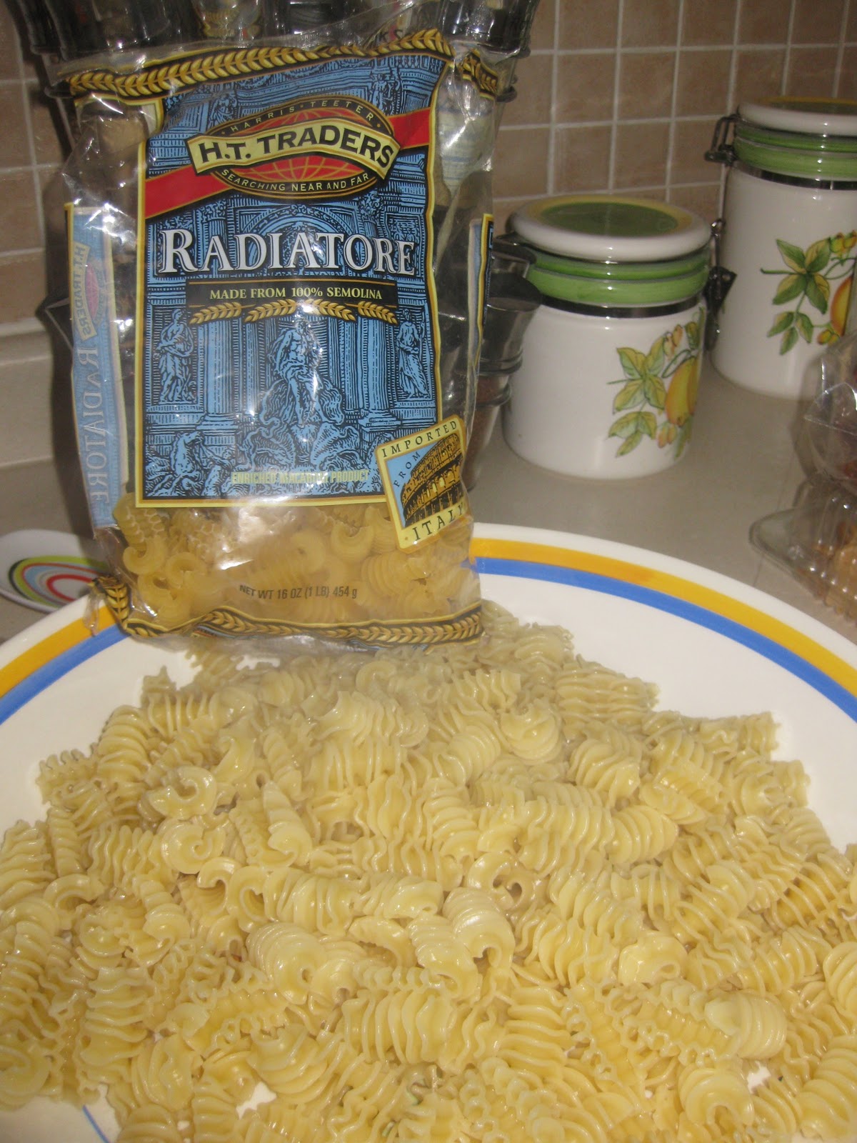 First Apartment, First Kitchen: Pasta Inspiration: Big Bowl of ...