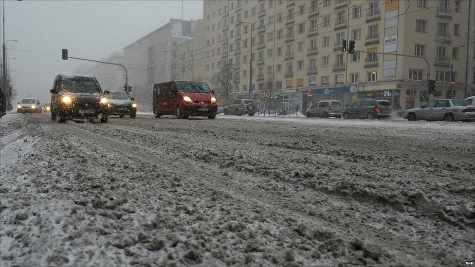 Celebrity Online Today: Heavy Snow Fall in Europe