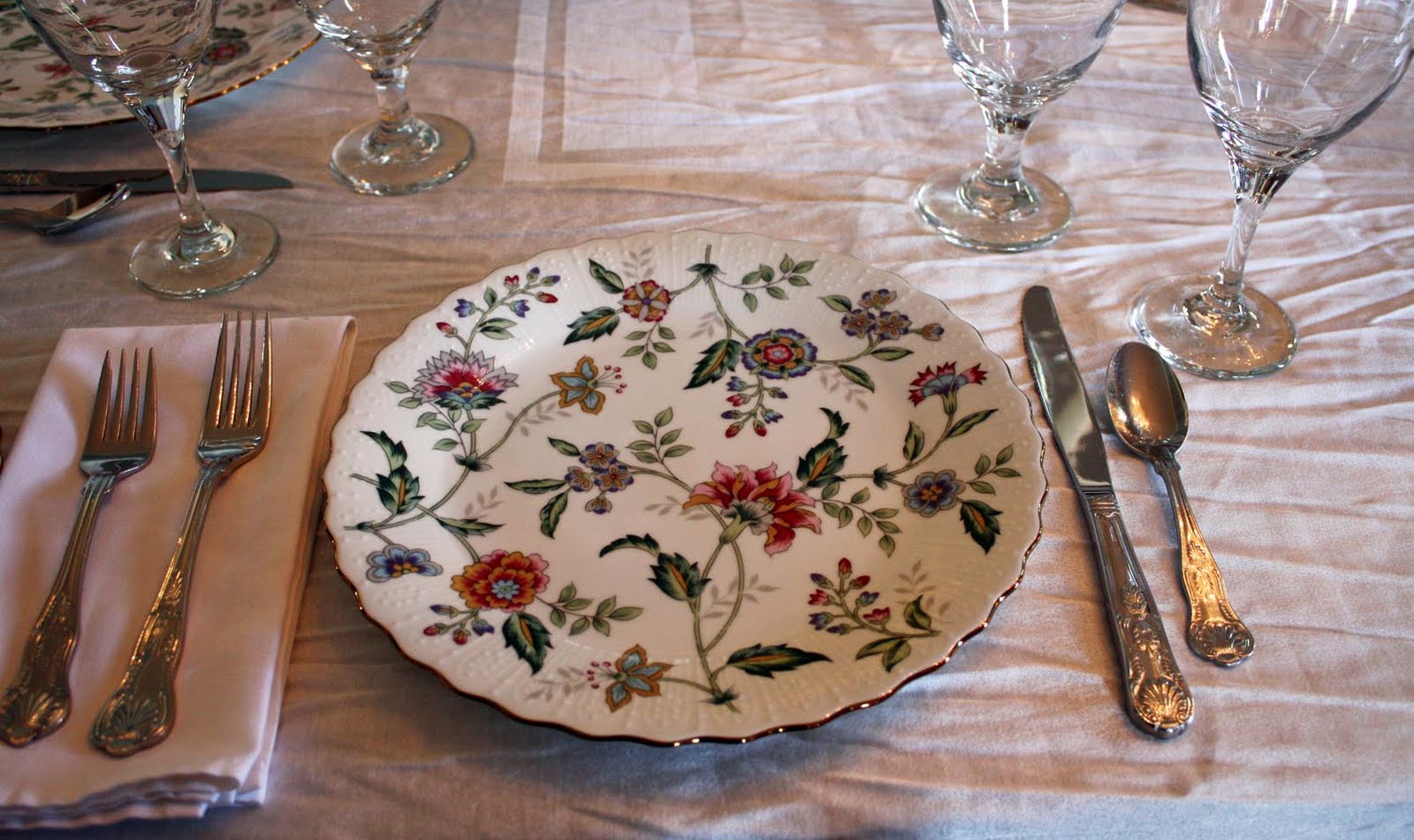 Southern Lagniappe: The Haunted Antebellum Houses of Vicksburg: Duff ...