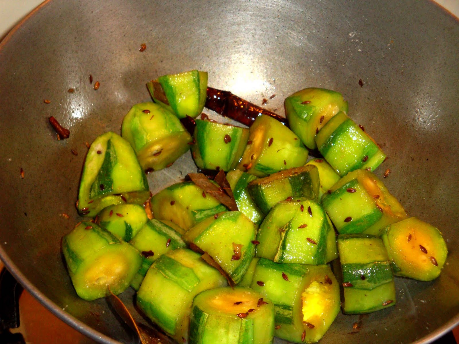 COOKING AND RECIPES: PATOL (PARMAL) STEW, SUMMER DELIGHT