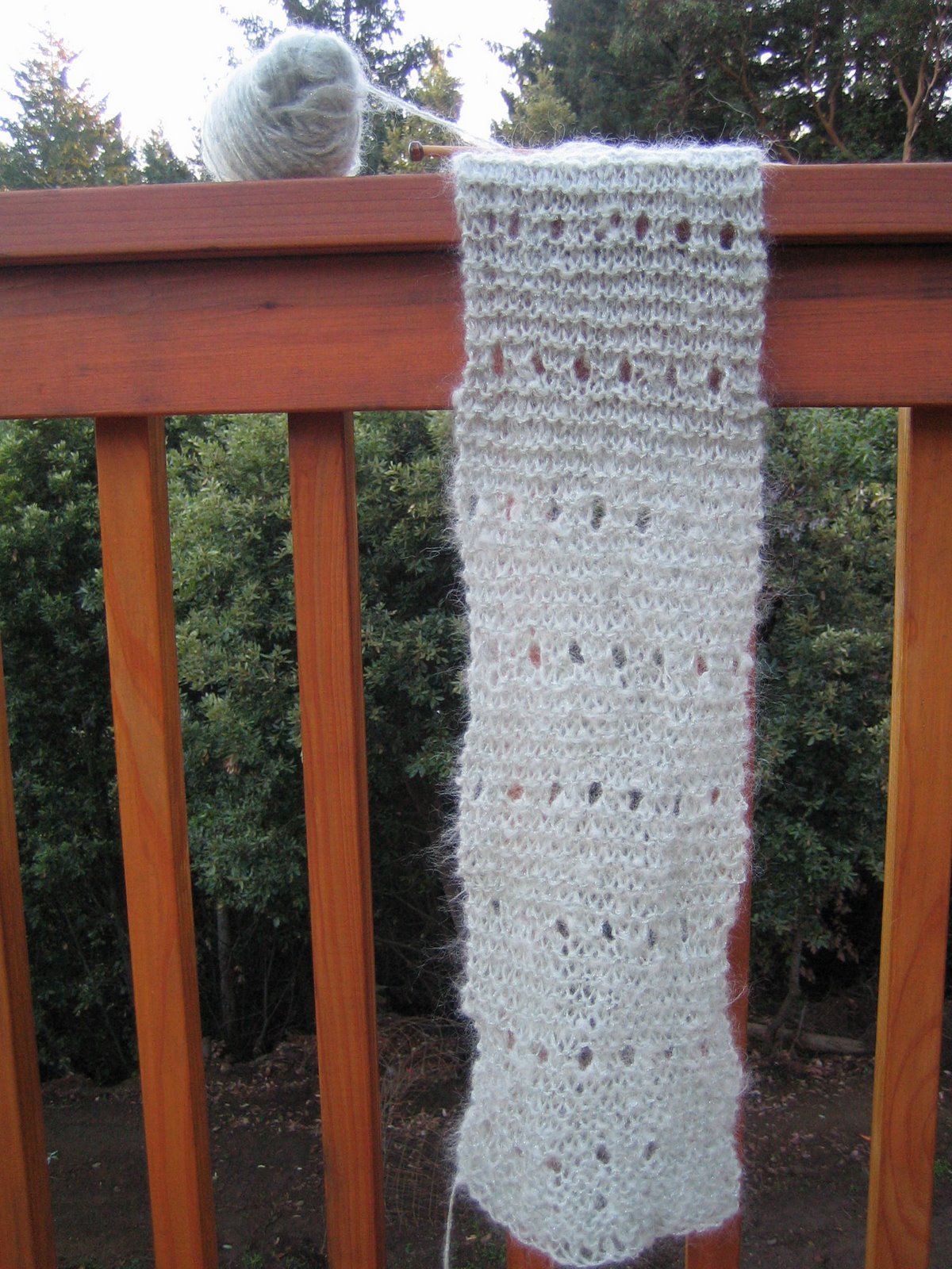 Touch The Spindle: moon scarf