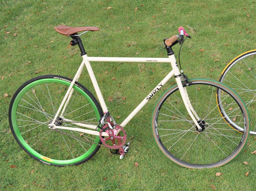 Desirable ‘JuNk’...: Surly Steamroller - Fixed Gear / Fixie Designer Bike