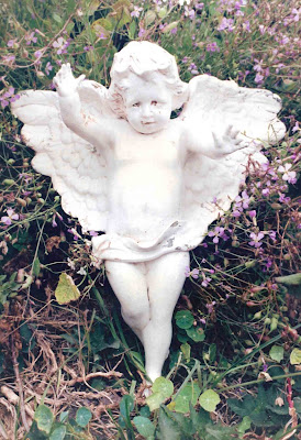 Linda's Hearth: Sonya Ann Magill -- Artist, Mentor, Businesswoman, Friend