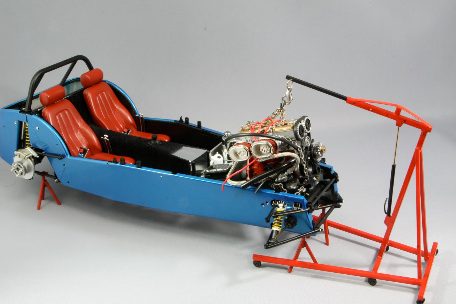 Greg's Scale Plastic Model Showcase: Caterham Super 7