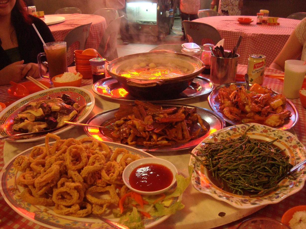 Just 40: Fabulously young at hearts: Open table @ Top Spot, Kuching