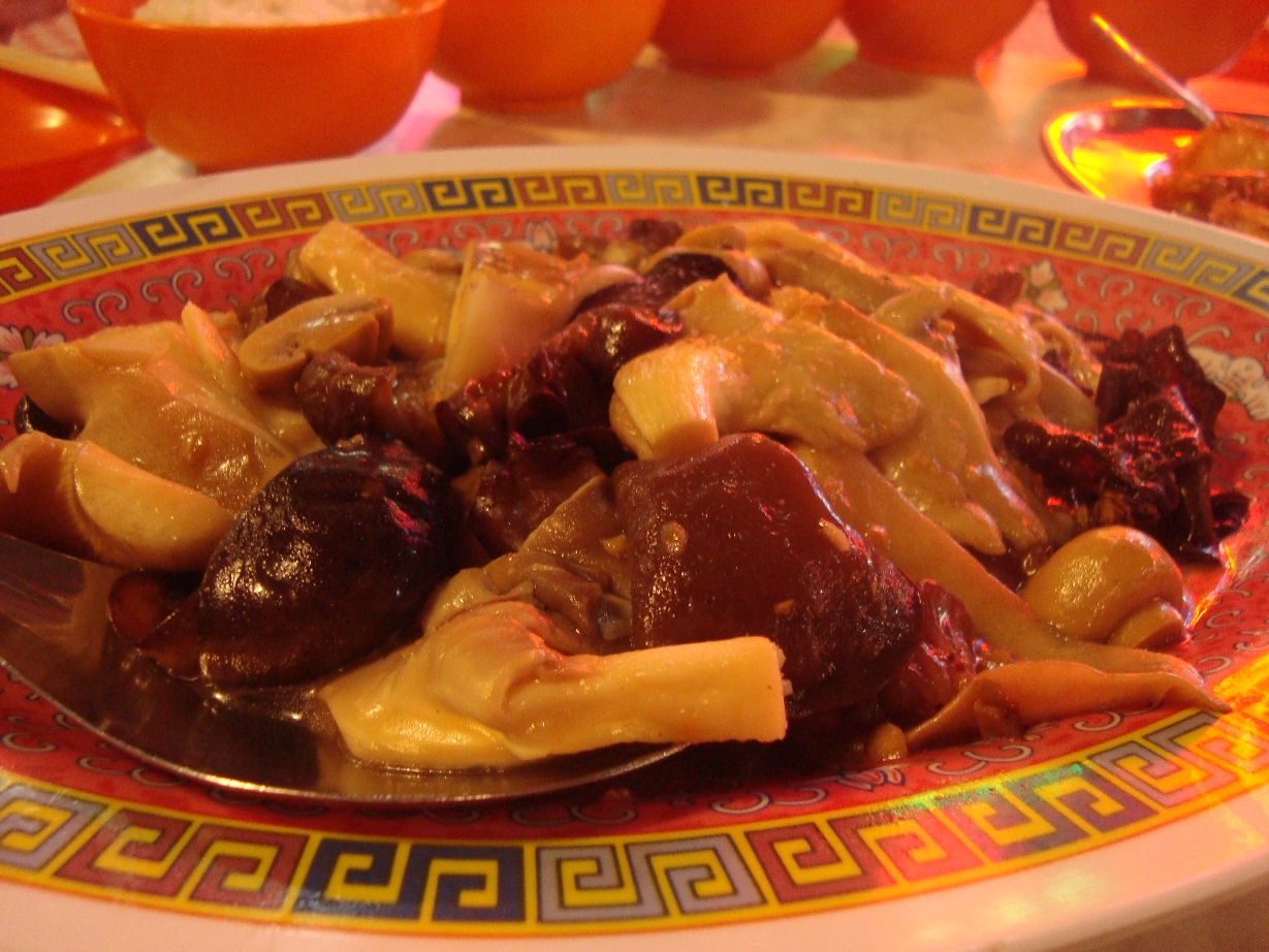 Just 40: Fabulously young at hearts: Open table @ Top Spot, Kuching