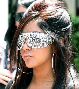 Cave Views: Snooki’s bedazzled sun glasses