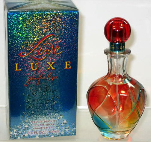 Selamat Datang di Ratu Parfum: J-Lo