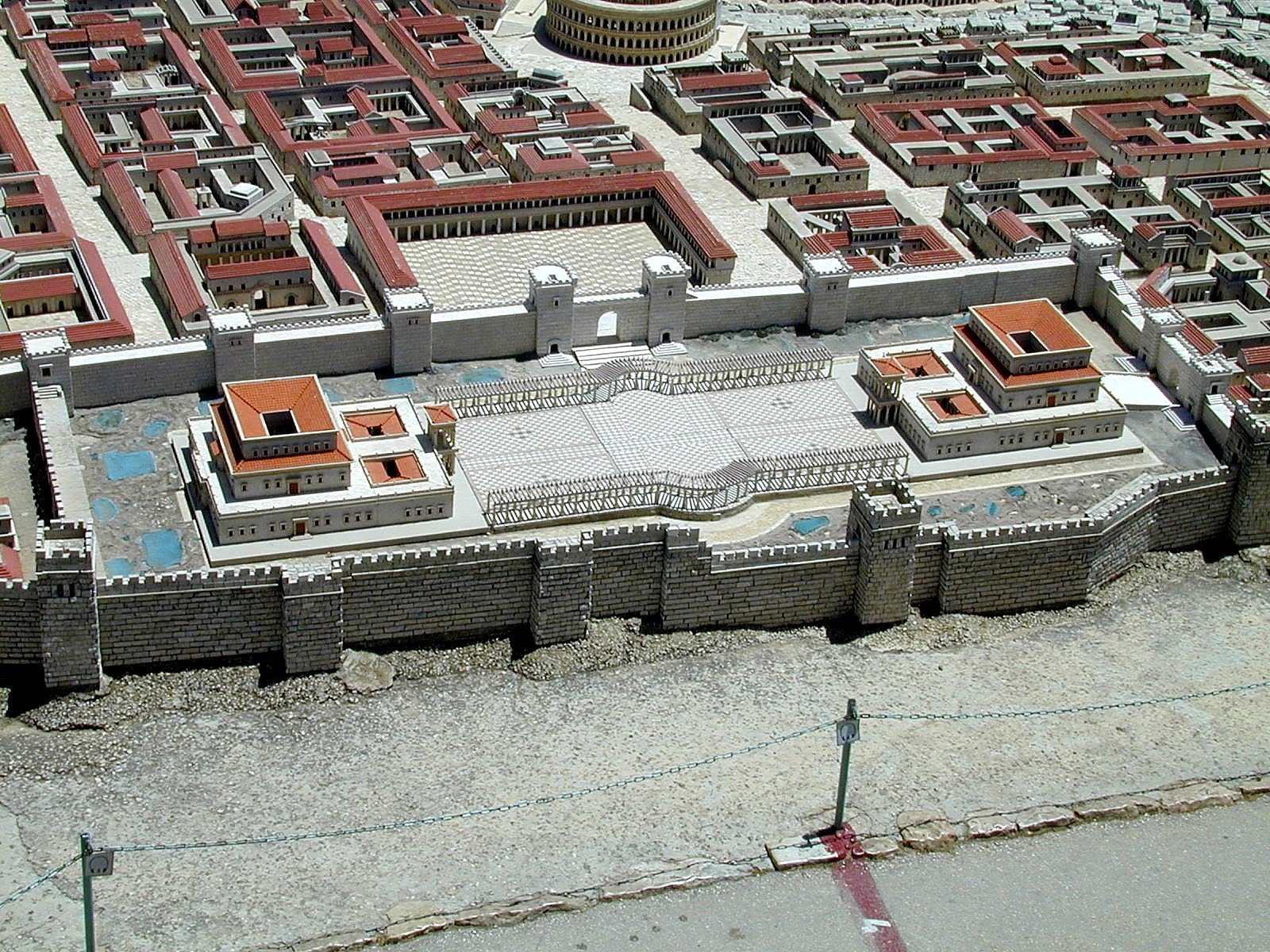 Larry Helyer's Blog: Behold the man!