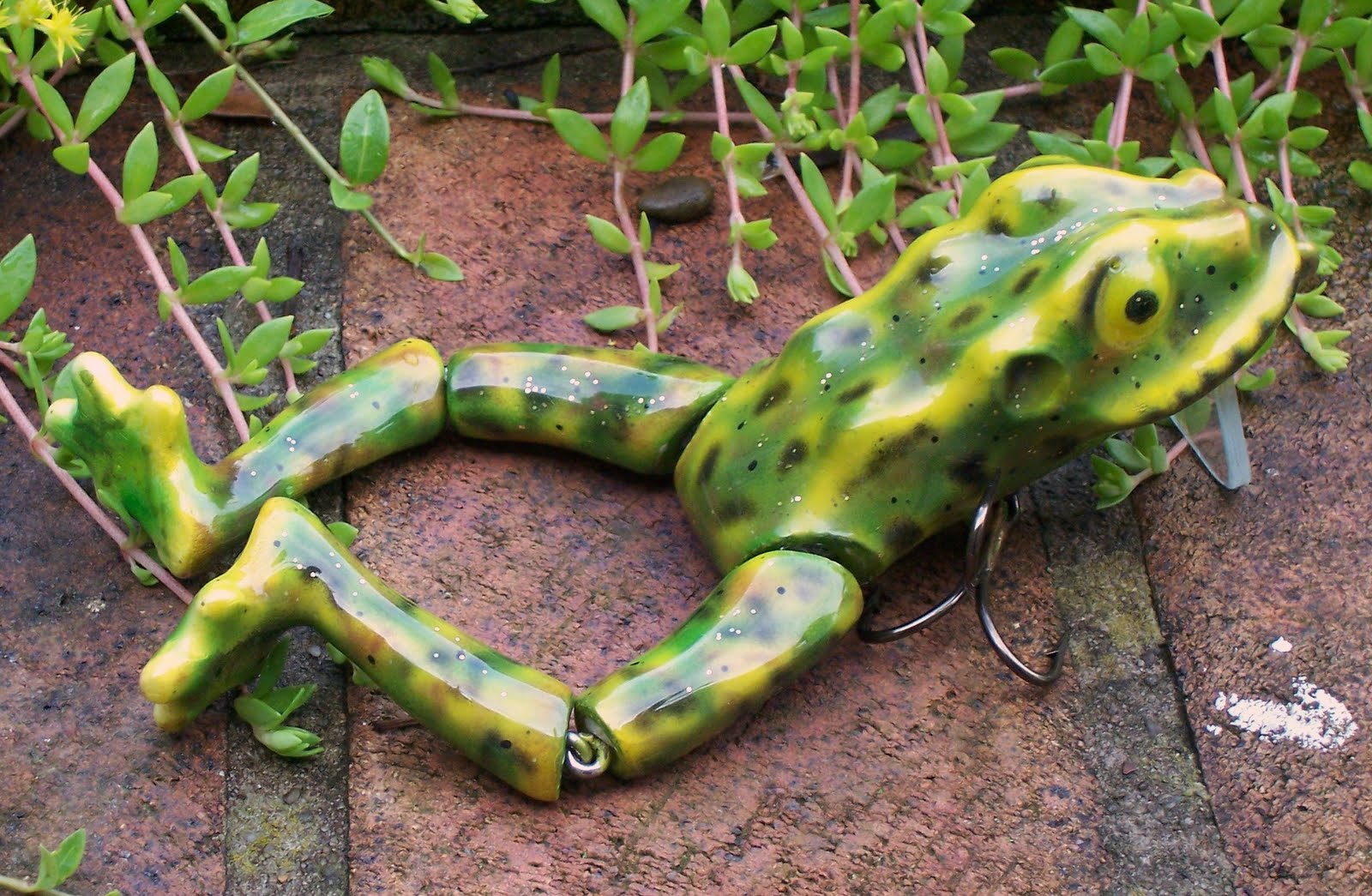 JP Myers Custom Luremaking: Jointed Frog Lure for Dad