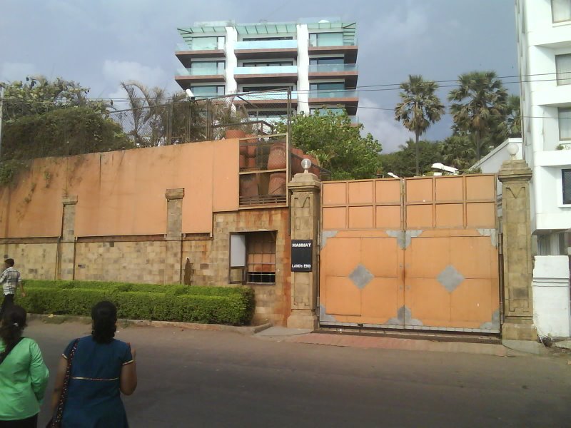 Entertainment World Shahrukh Khan House MANNAT Photos entertainment-world-shahrukh-khan-house-mannat-photos