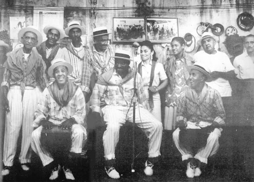 Rumba Instruments: Cajon Construction and Dimensions