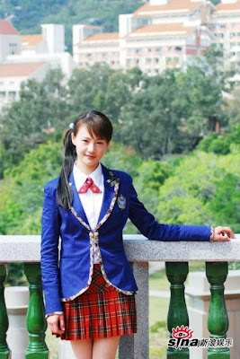 posts-its: Different Versions of F4