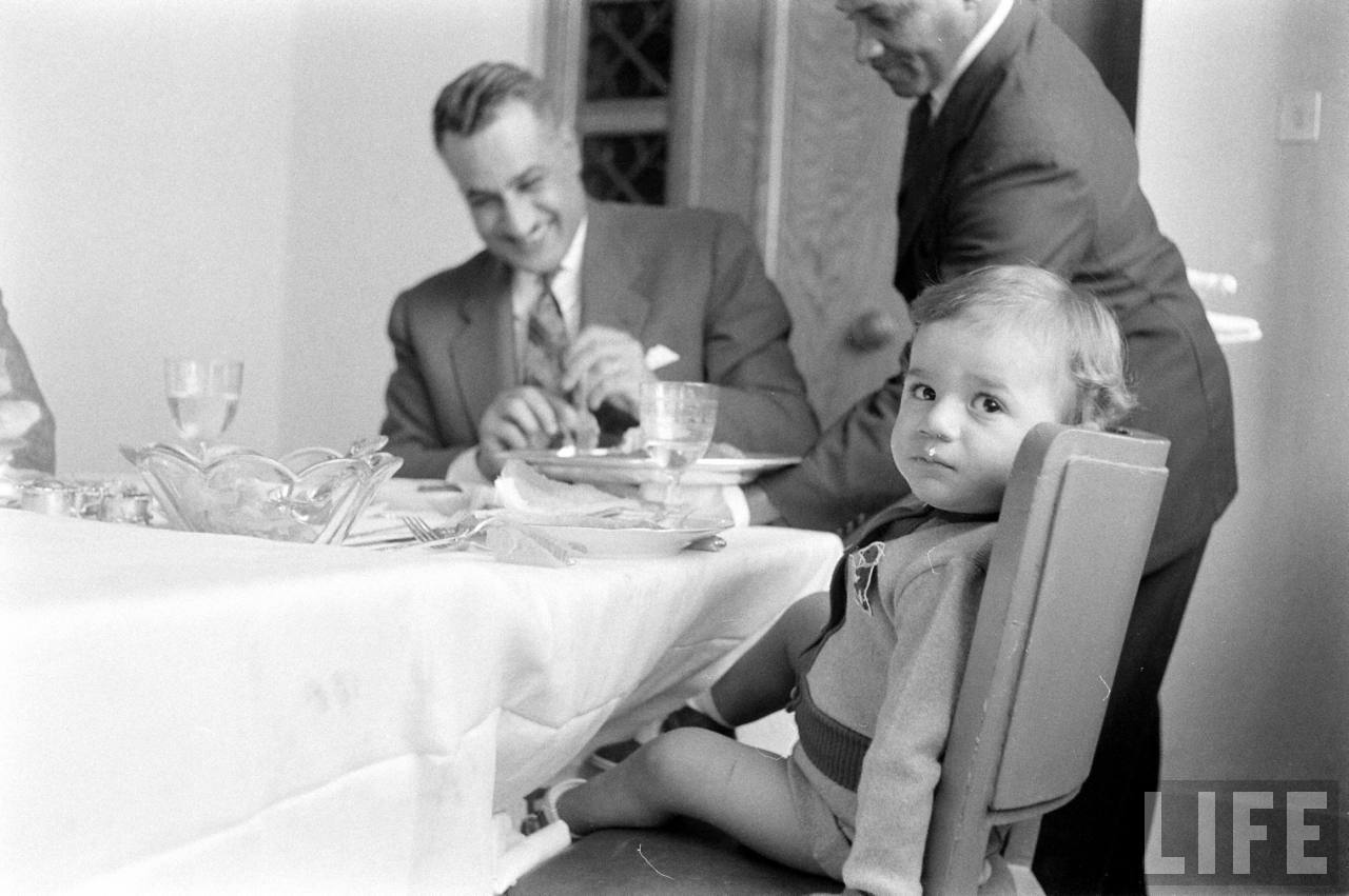 Egyptian Chronicles: 40 Years on Sadat's Cup of Coffee to Nasser