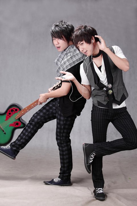 M Y A N M A R H U N K S Aung Thiha And Si Thu 2
