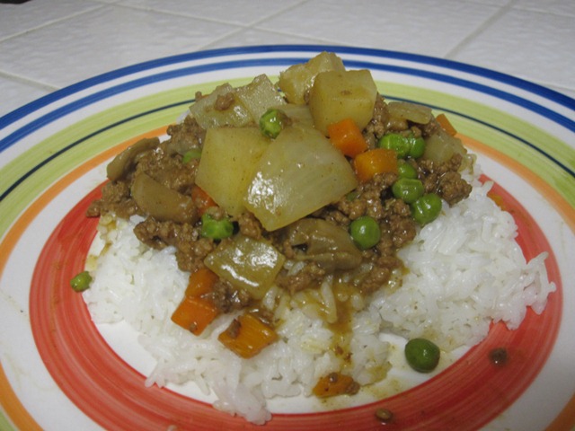 Broke Da Mouth: Hamburger Curry - Local Dining on a Budget