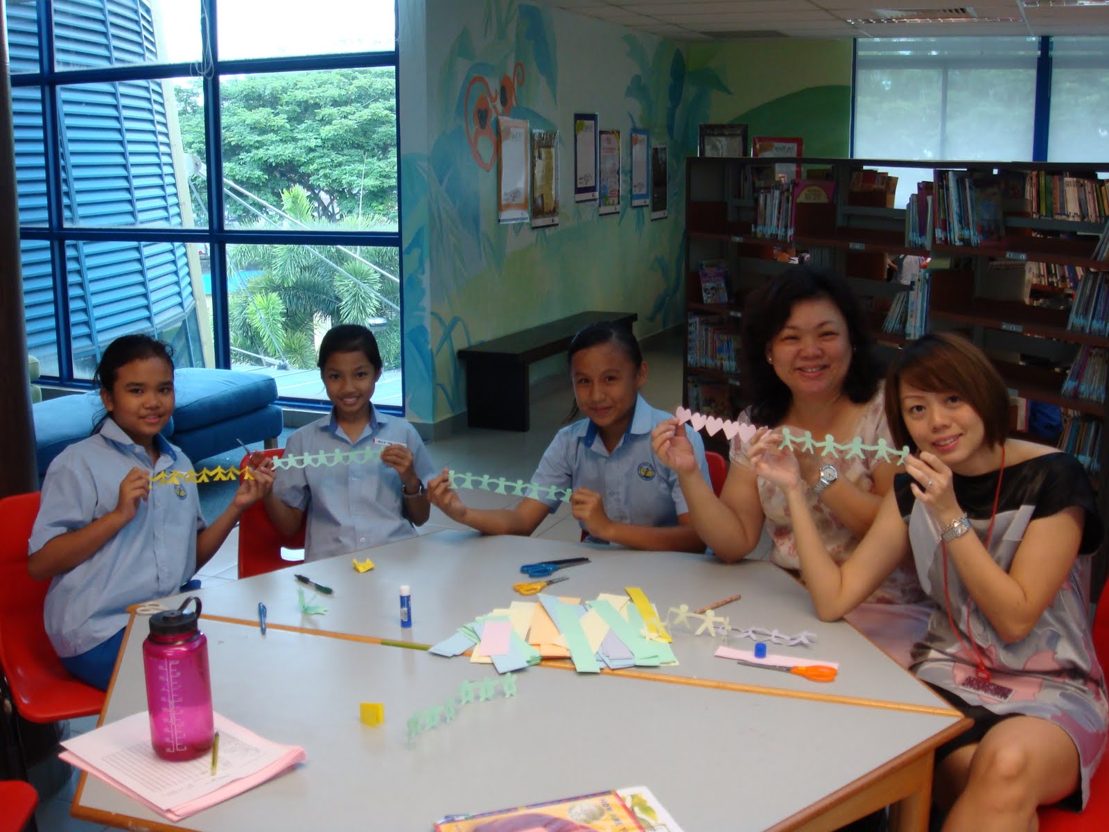 The Library @ Telok Kurau Primary School: Library @ TKPS Picture Gallery