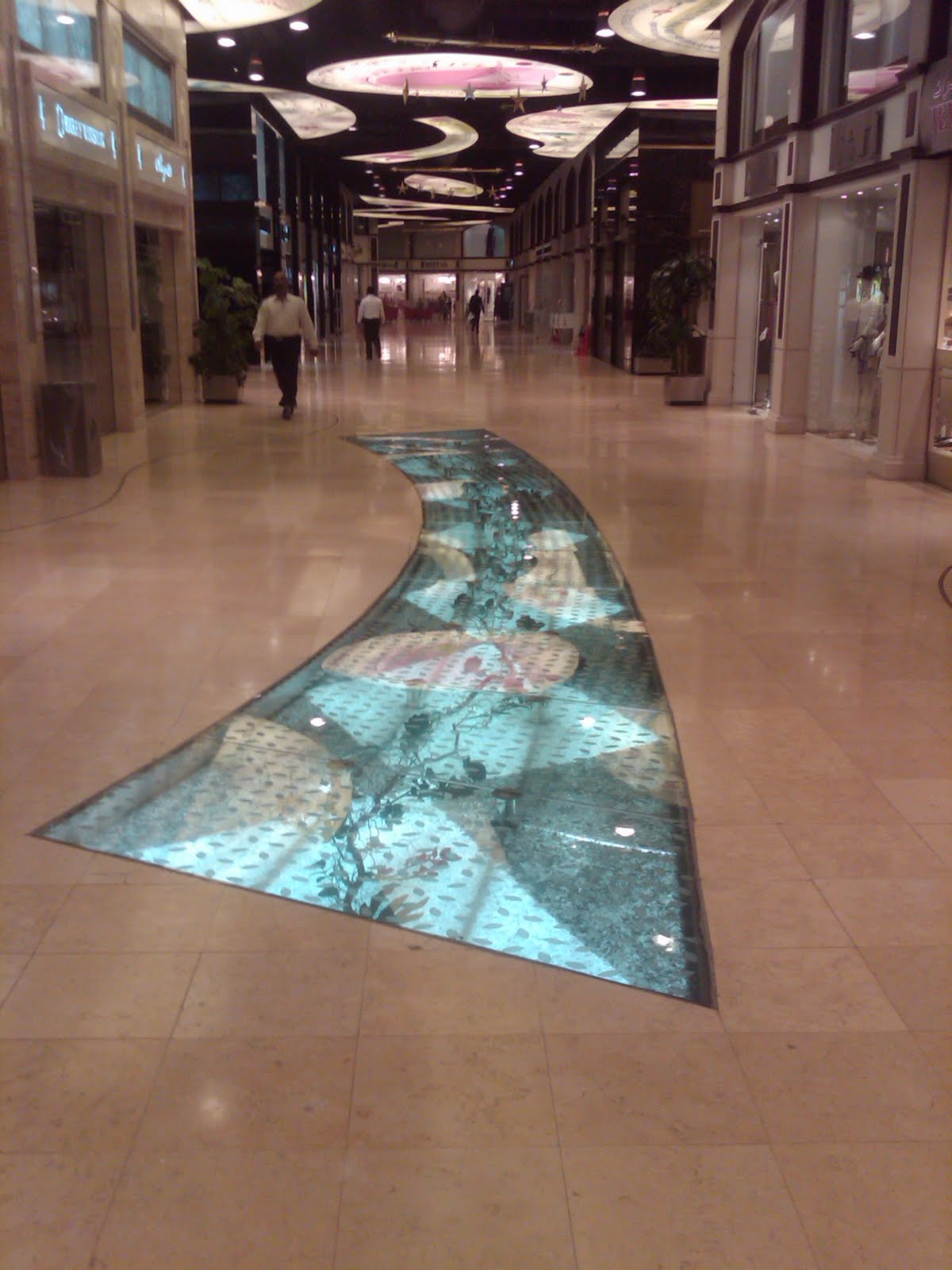 travels: Moda Mall, World Trade Centre, Manama, Kingdom of Bahrain