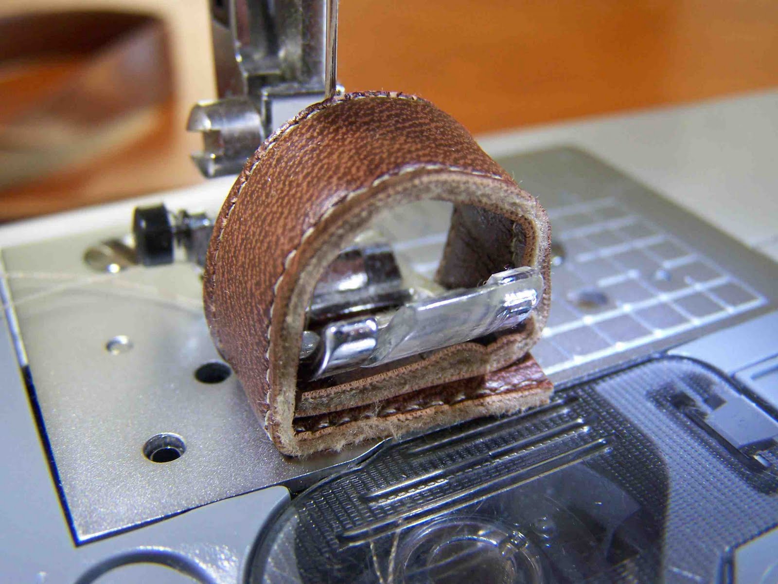 Made by Me. Shared with you.: DIY Faux Leather Belt: Part 2