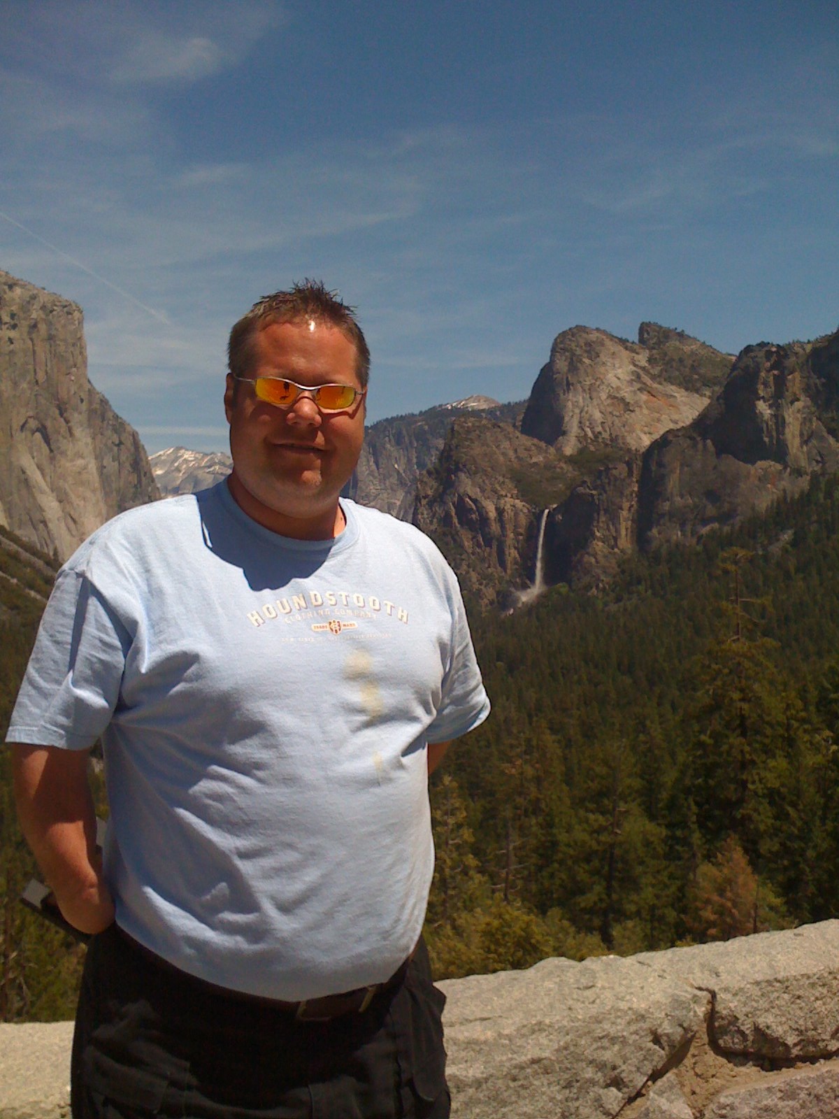 40 Year Old Fat Guy w/ 1 Arm Gets Fit