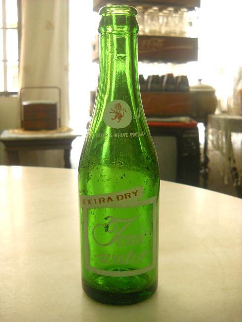 Putri Antiques: BOTOL SODA TEMPATAN-F&N TONIC WATER EXTRA DRY 200ML