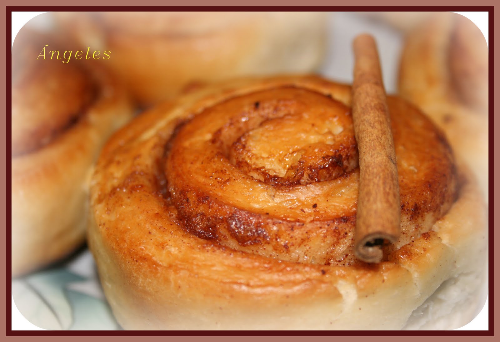 CINNAMON ROLLS - ROLLITOS DE CANELA | El Ágora de Ángeles