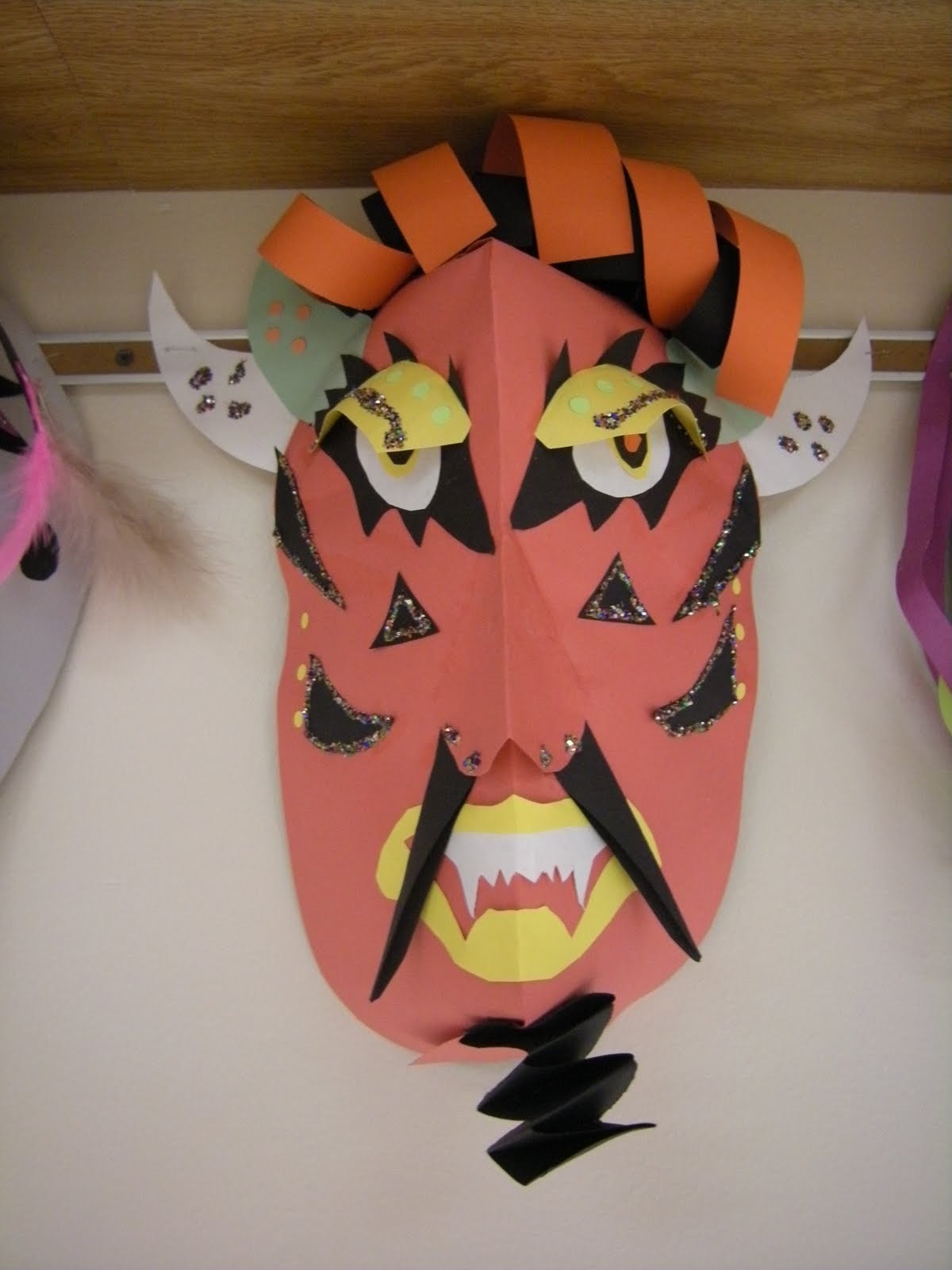 Artolazzi: Symmetrical Masks