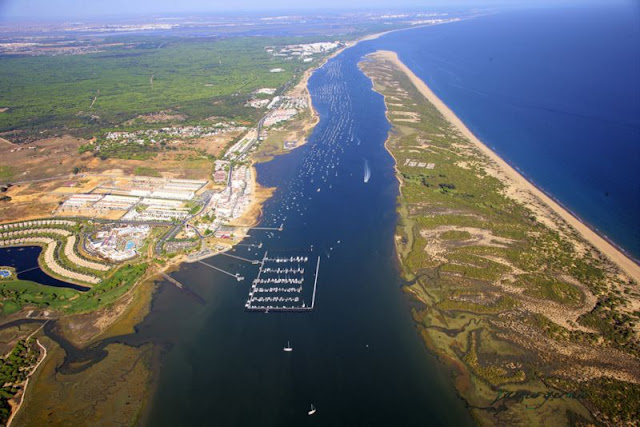 DE MAR El Rompido: Paraje Natural Marismas del Rio Piedras y Flecha de ...