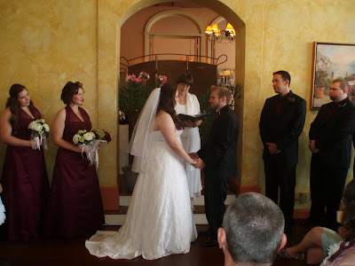 Raleigh Wedding Blog: Wedding at Caffe Luna for Elizabeth and Dustin!
