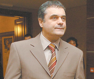 Zoran Bašanović: Saša Popović drži monopol zbog veza u politici!