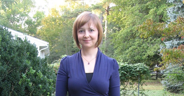 Looks Good from the Back: Adrien: Body Conscious