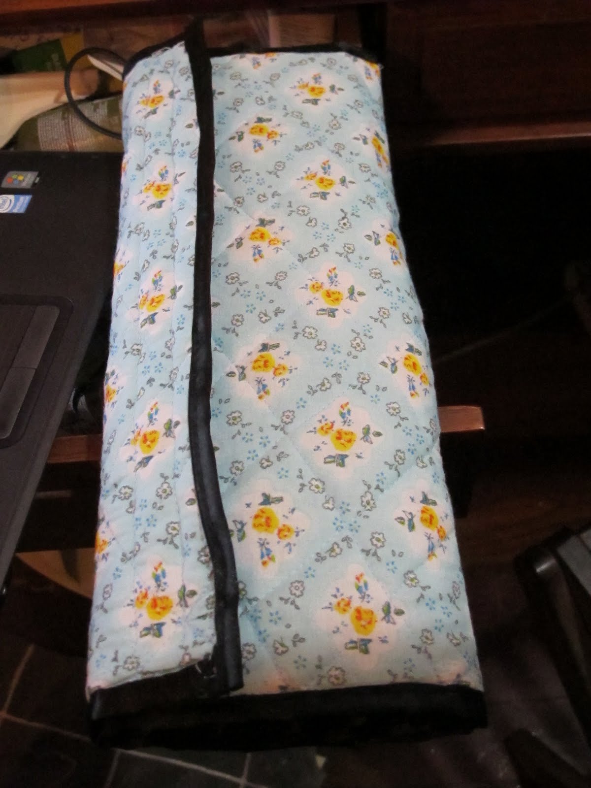 Rabbit The Penguin: DIY Simple Changing Mat Tutorial