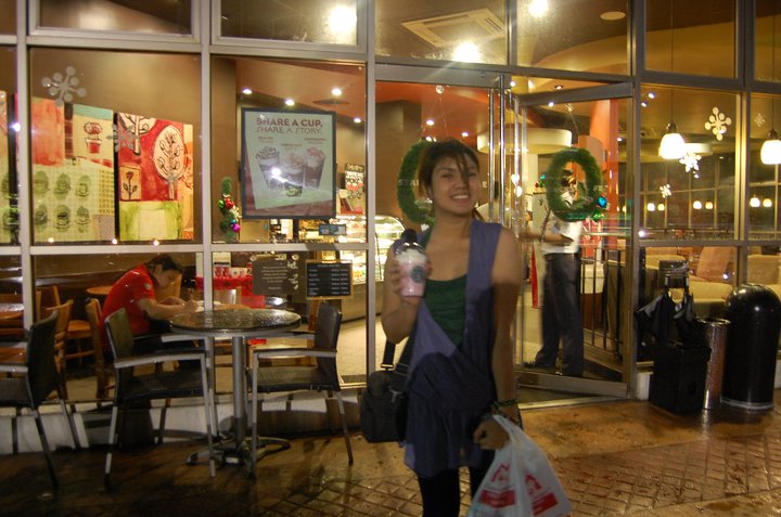 TRAVEphiliac: Summit Ridge Promenade/ Robinsons Mall- Tagaytay City