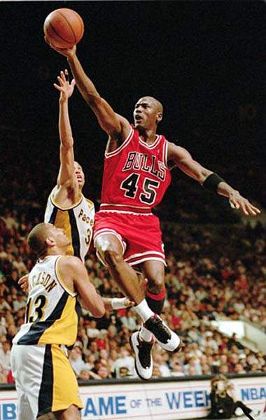 Club de Atletismo Canguro AAC: Michael Jordan: Un gigante, atleta y ...