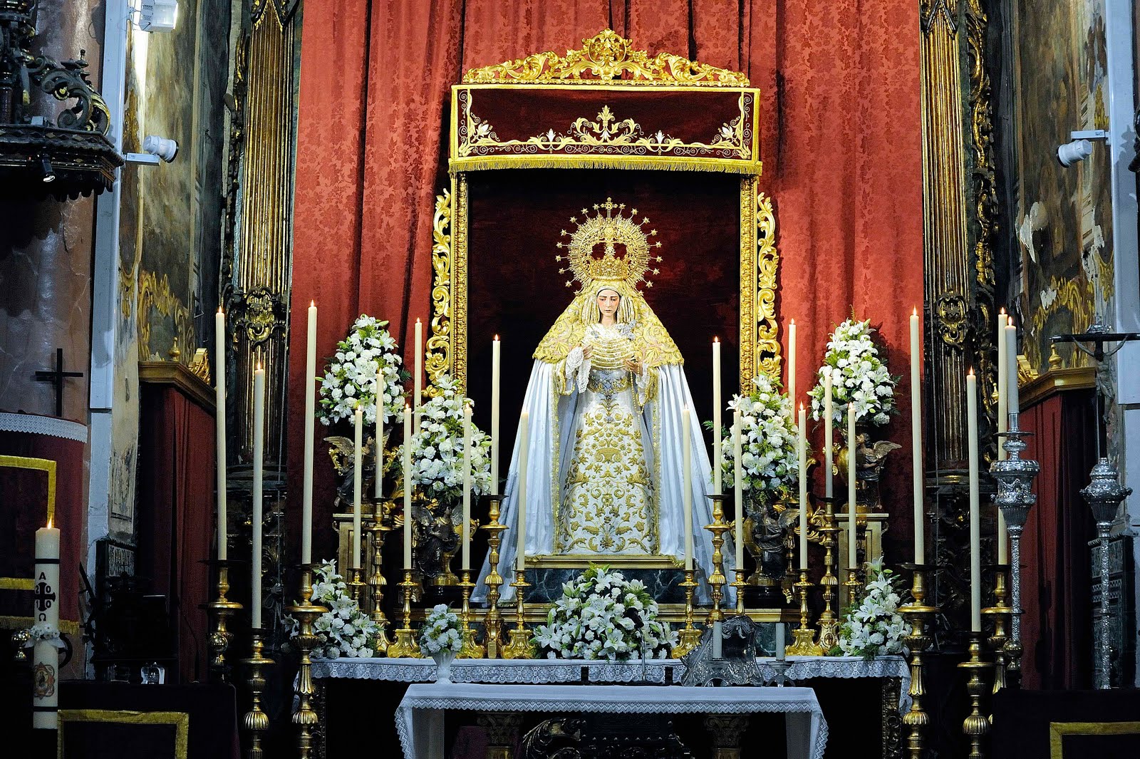 SEVILLA A TRAVES DE UN OBJETIVO: TRIDUO A LA VIRGEN DEL ROCIO