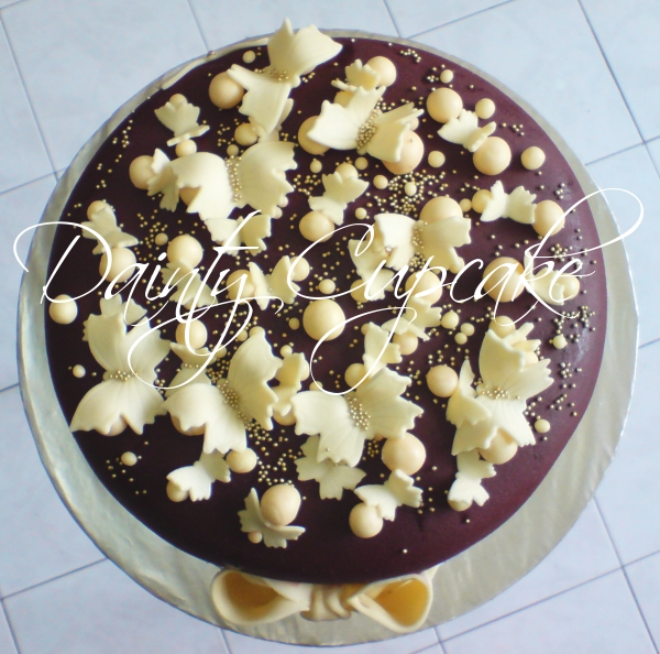 Yellow Butterfly Cake ~ Dainty Cupcake