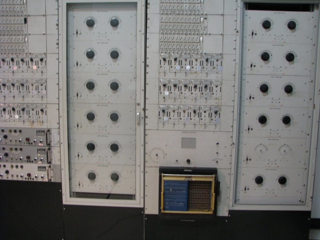 3 Dog Days: The StenniSphere!