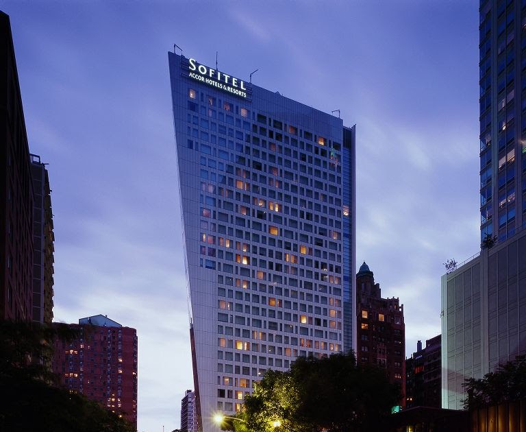 Sofitel Chicago voted "world's best hotel" in Expedia poll; Sofitel ...