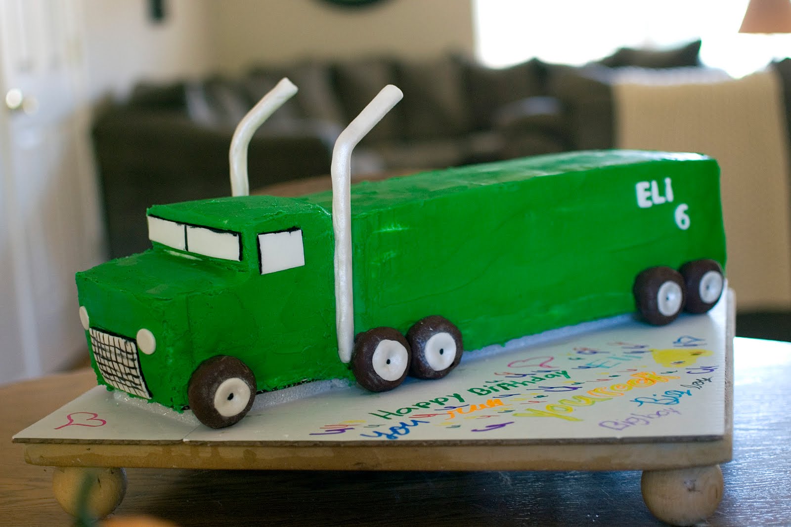 WhodaThunkIt Cakes - Birthday Wedding and Special Occasion Custom Cakes ...